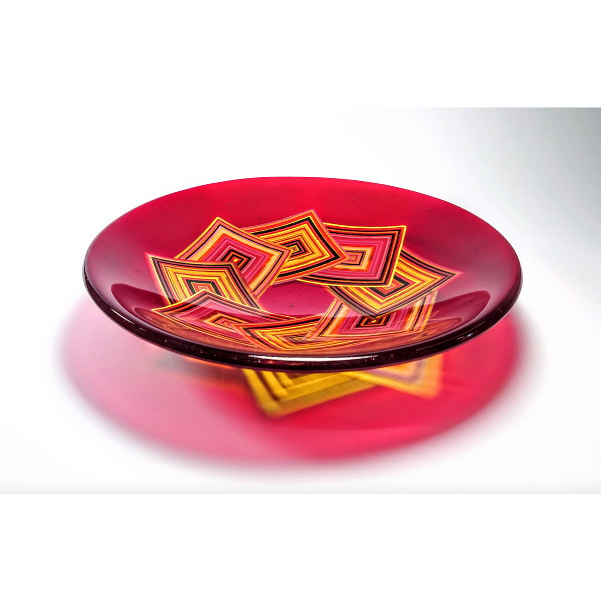 Geometric Bowl with Ian Chadwick | Online Glass Fusing Classes